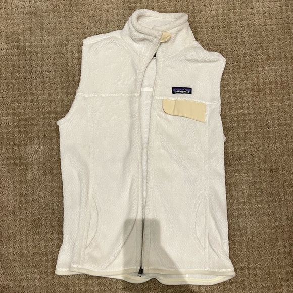 Patagonia | Jackets & Coats | Patagonia Womens White Fuzzy Vest | Poshmark